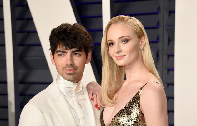 "젠더가 아닌 사람을 사랑한다" 소피 터너, 섹슈얼리티를 말하다