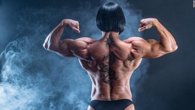 ”여자 몸이 왜 그래?” 이 여성 보디빌더는 사회에 존재하는 이상적인 '여성의 몸' 고정관념과 맞선다 (사진)